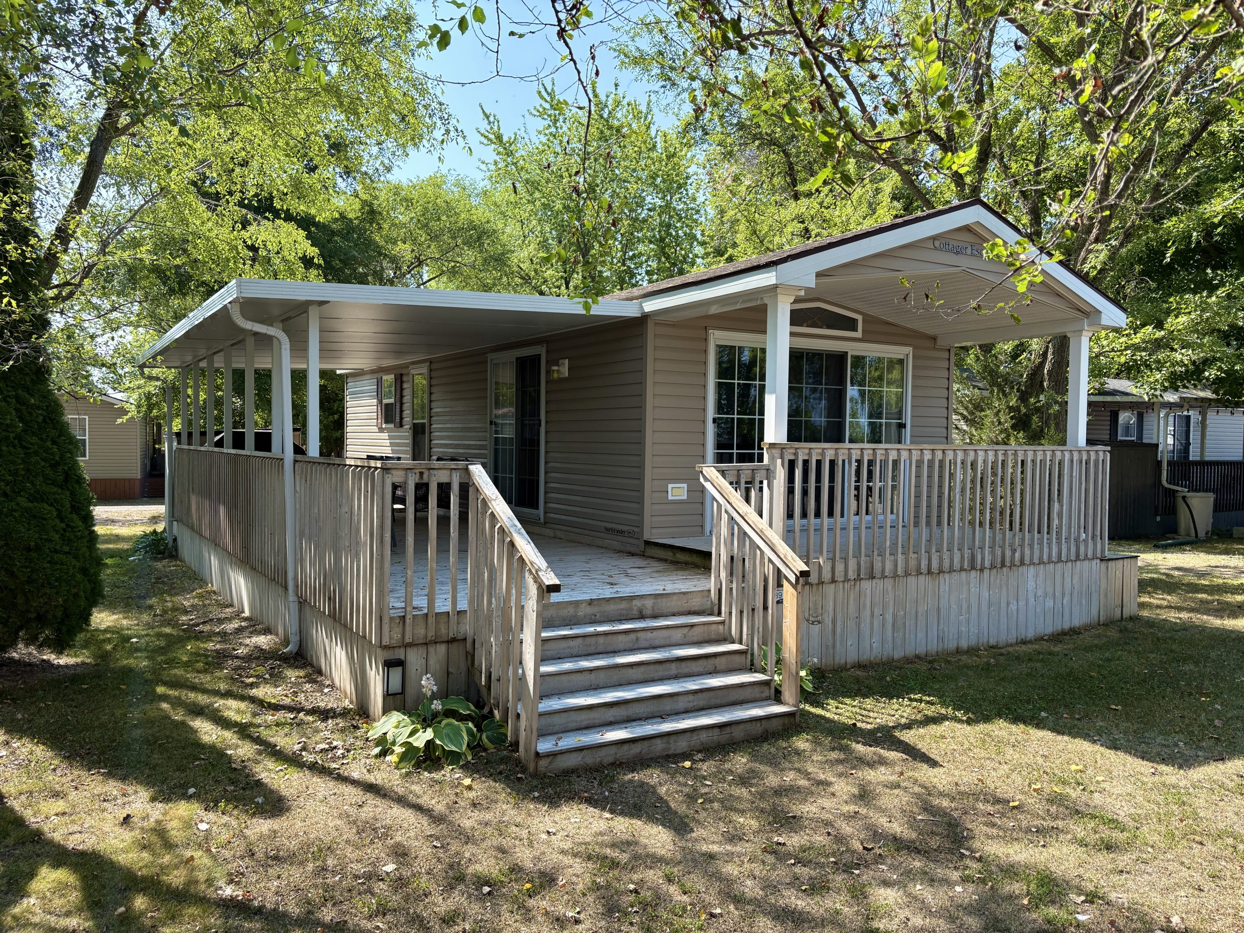 39 Cherry Beach Lane | Great Blue Resorts